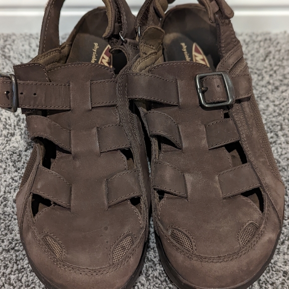 MBT | Shoes | Mbt Leather Close Toe Rocker Sandal | Poshmark